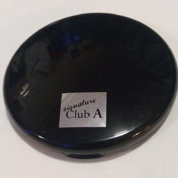 Signature Club A | Makeup | Signature Club A Venus De Milo Bronzing ...